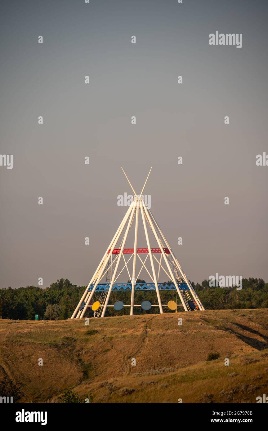 Saamis tipi teepee alberta hi-res stock photography and images - Alamy