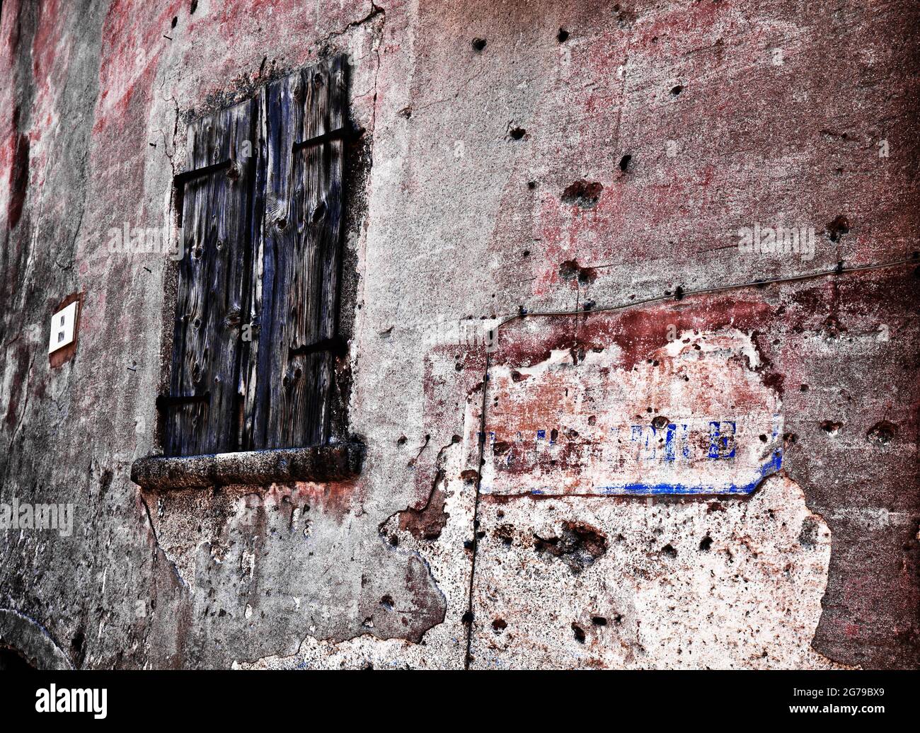 Faded color hi-res stock photography and images - Alamy