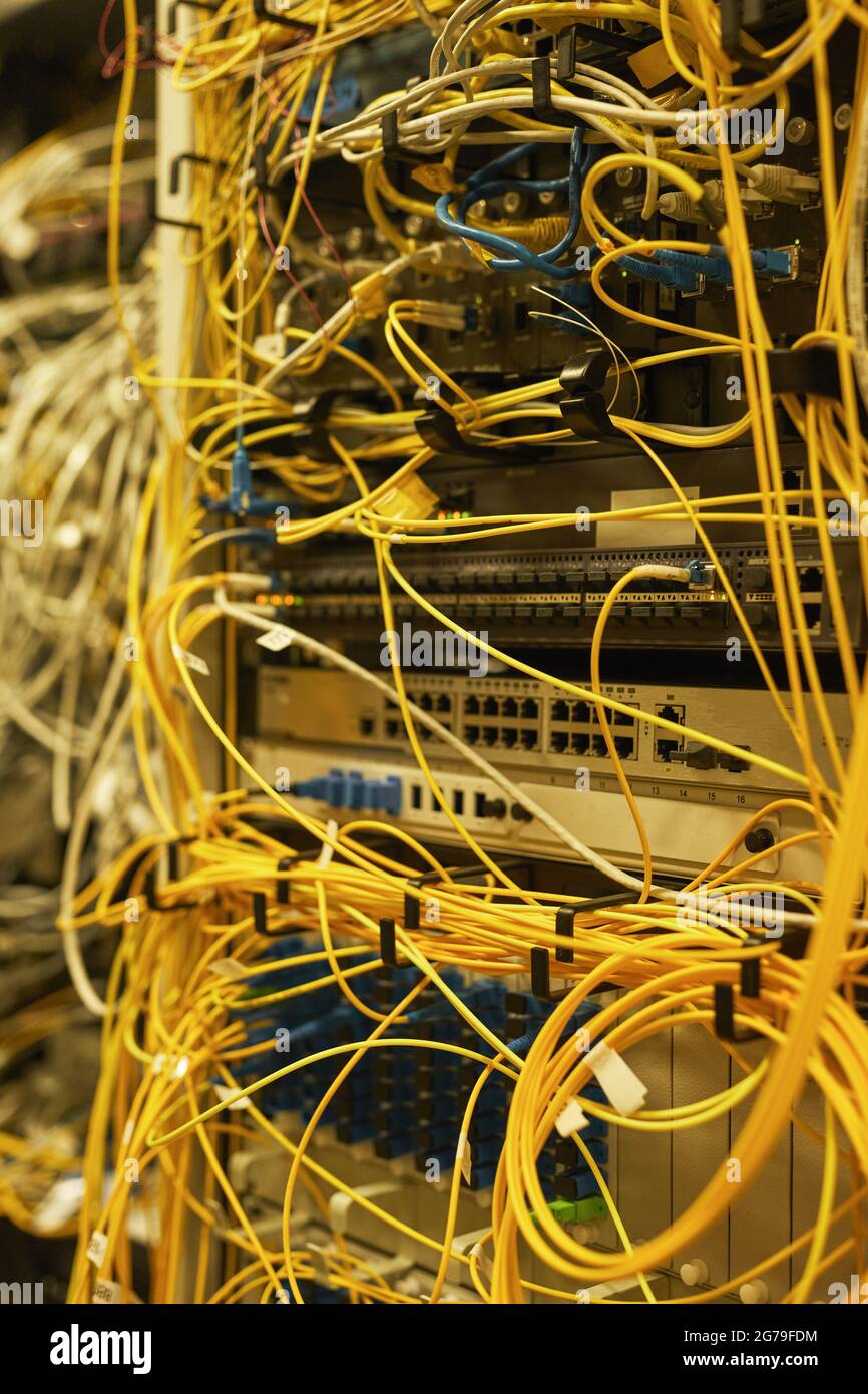 Internet data center hi-res stock photography and images - Alamy