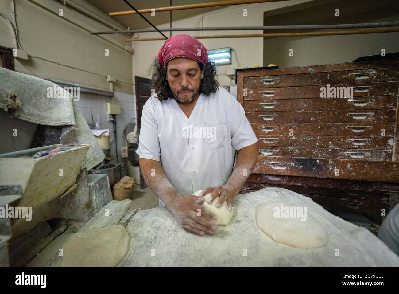 Brioches de boulangerie hi-res stock photography and images - Alamy
