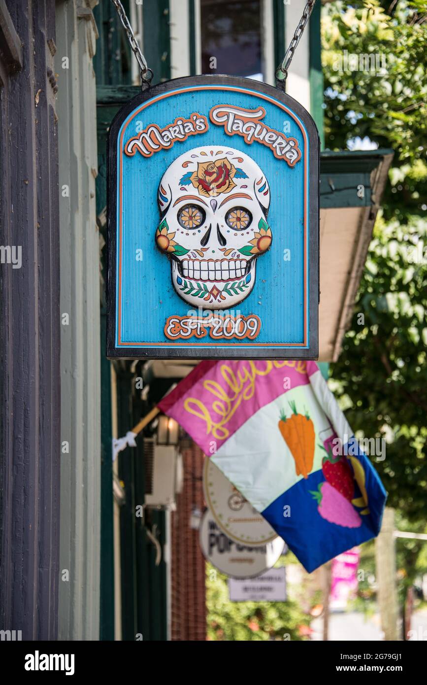 Mexican food sign hi-res stock photography and images - Alamy