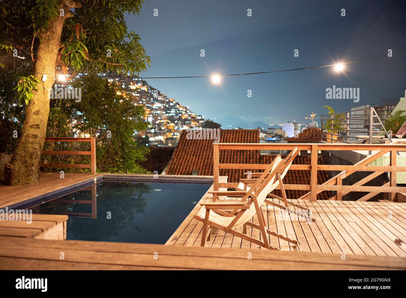 Inside a crowded slum house hi-res stock photography and images - Alamy