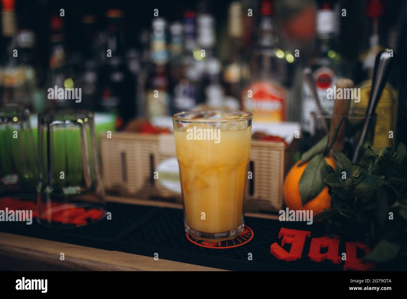 Cocktail booth hi-res stock photography and images - Alamy