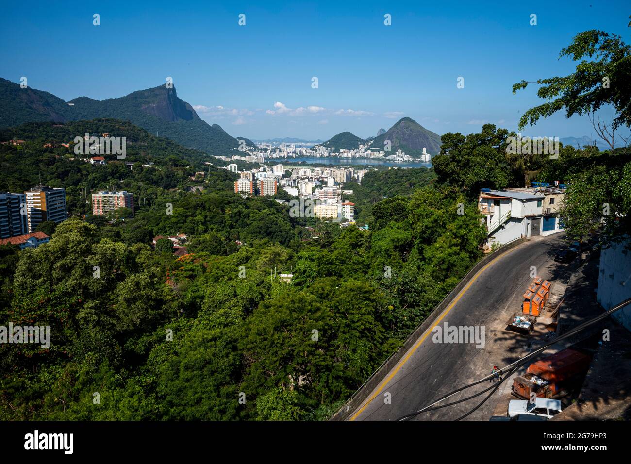 Rio graffiti stairs hi-res stock photography and images - Alamy