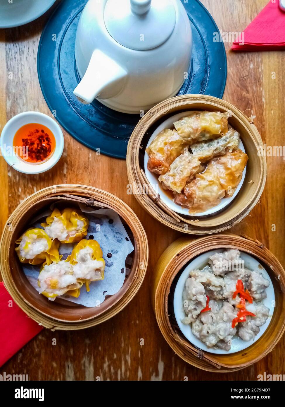 Zao cha hi-res stock photography and images - Alamy