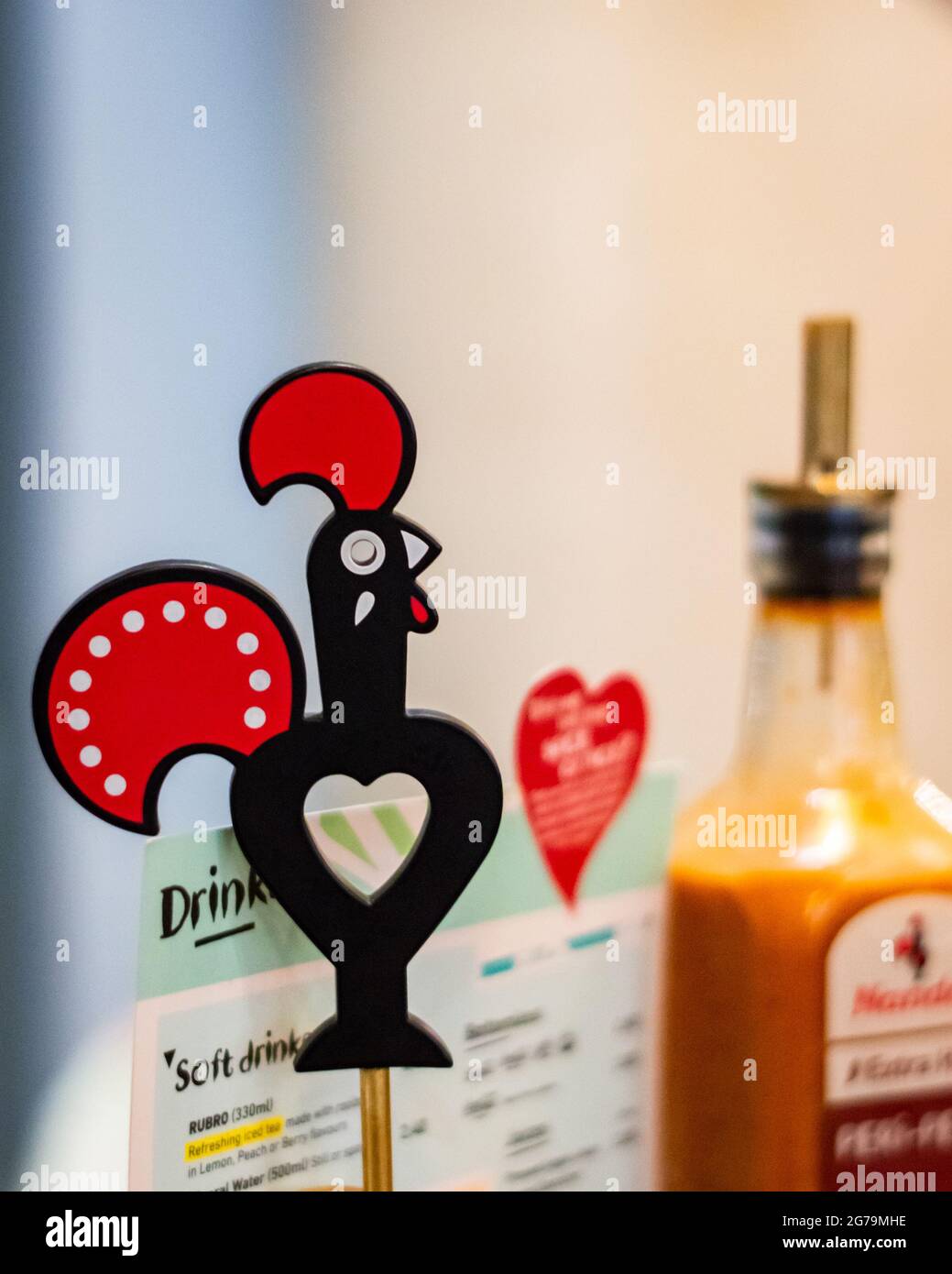 Nandos logo hi-res stock photography and images - Alamy