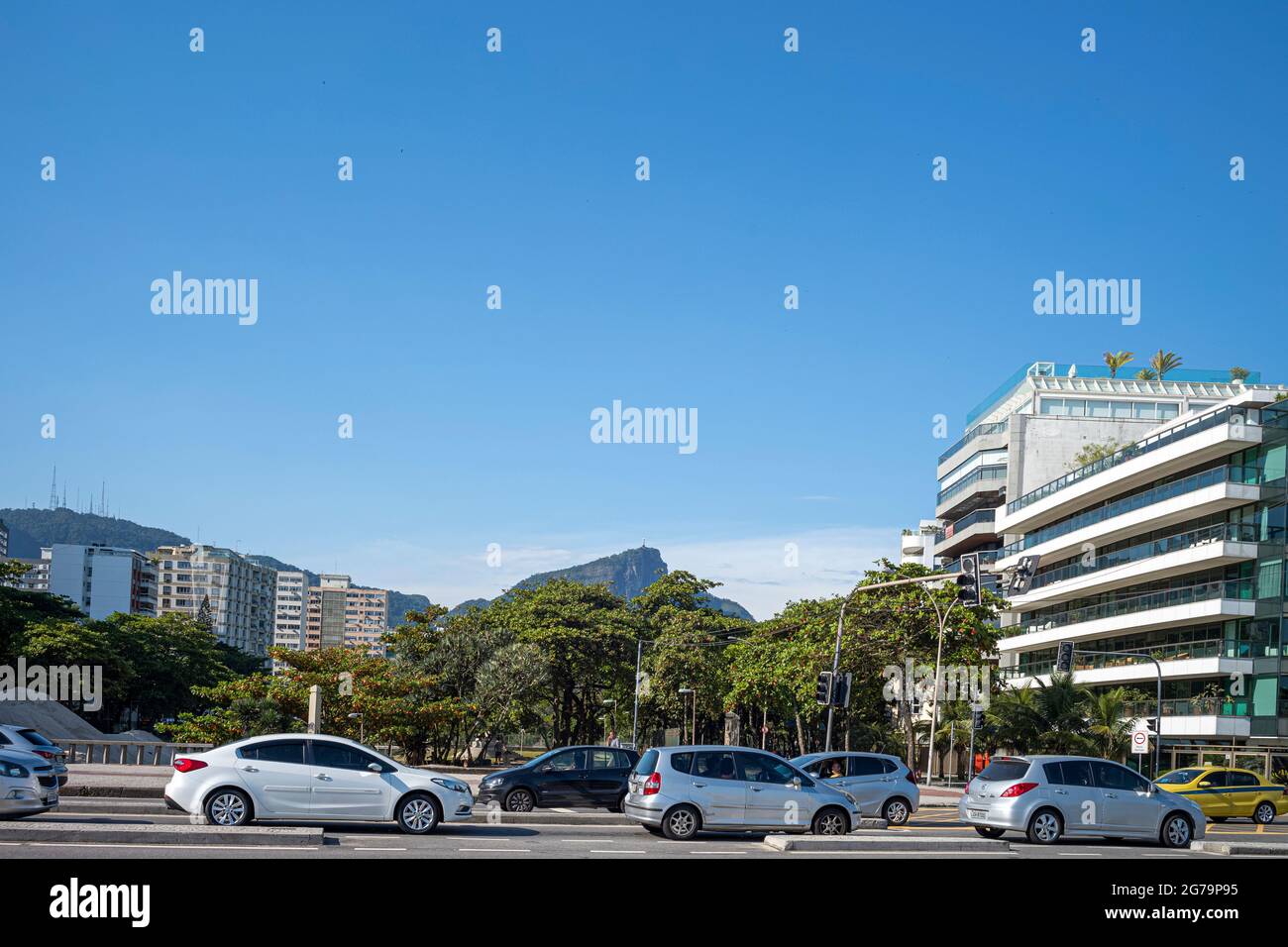 Beach promenade copacabana beach rio hi-res stock photography and ...