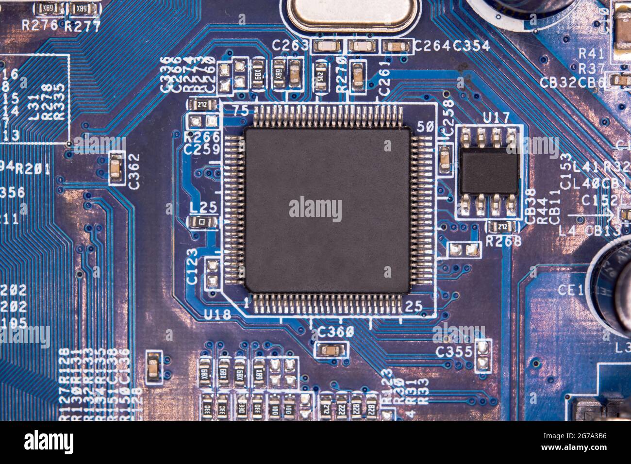 Close up blank microchip on Electronic circuit board Stock Photo - Alamy