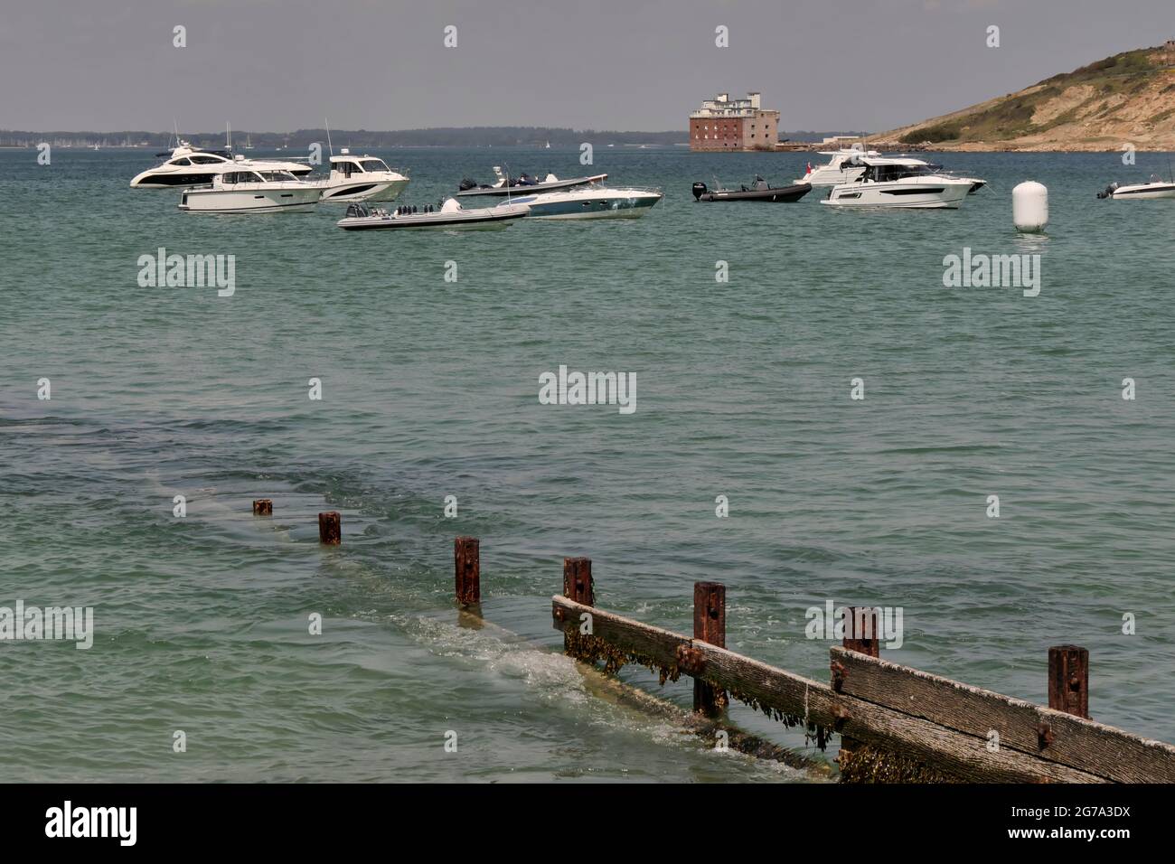 Fort albert isle wight uk hi-res stock photography and images - Alamy