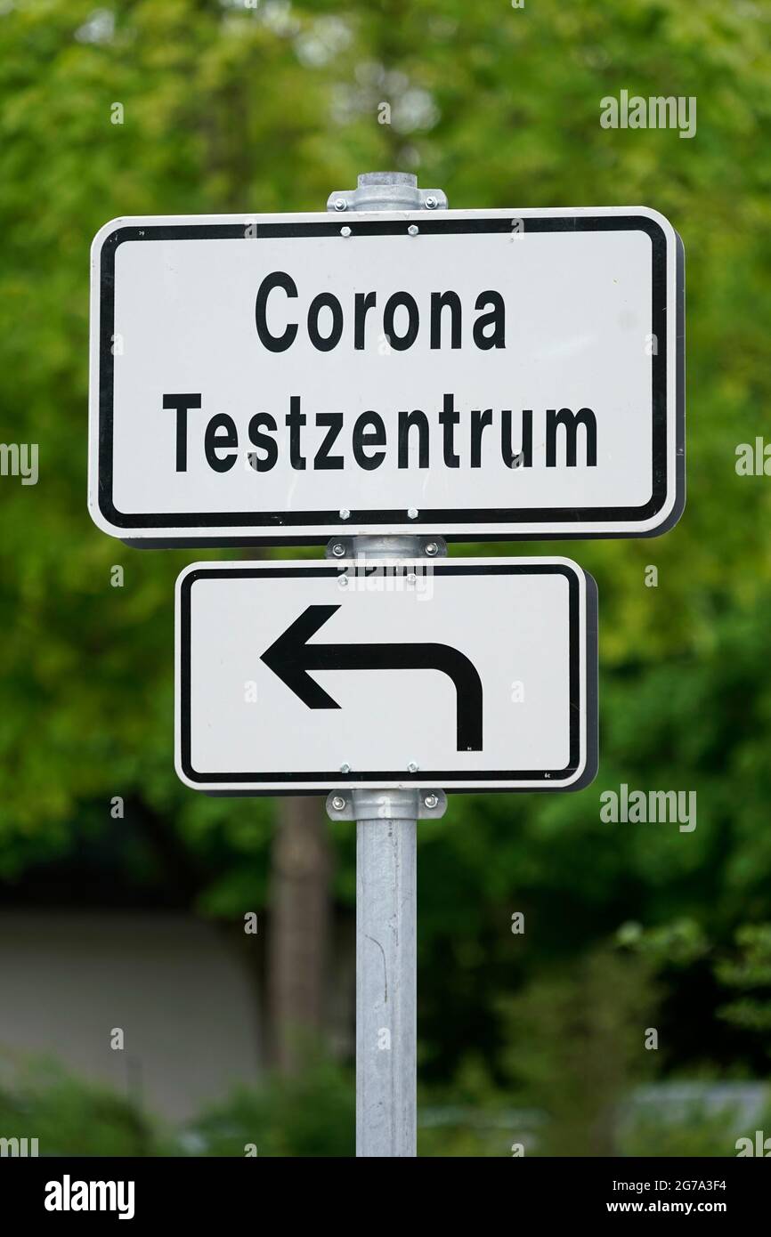 Test center sign hi-res stock photography and images - Alamy
