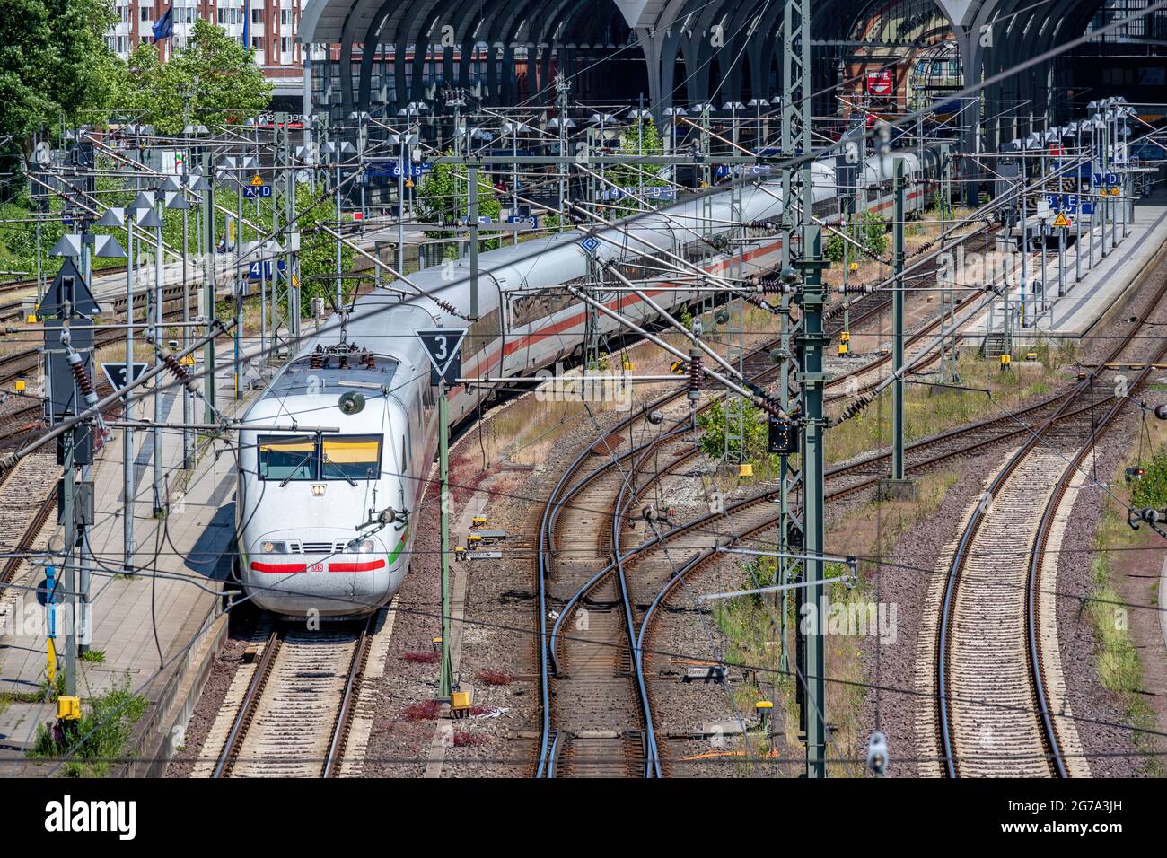 ICE 1 high-speed train at Kiel main station Stock Photo - Alamy