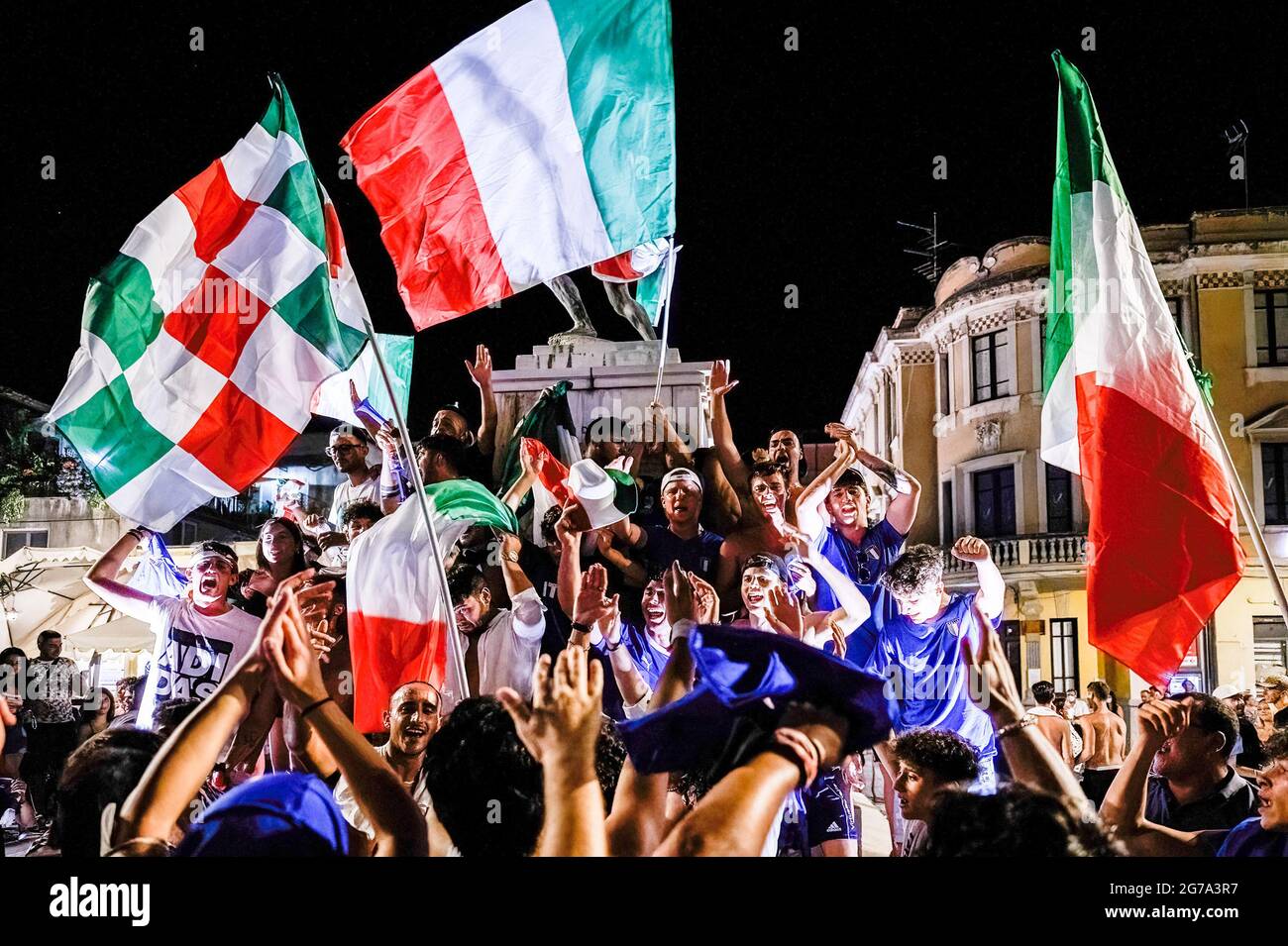 Tropea, Italy. 11th July, 2021. Jubilant Italian fans celebrate victory ...