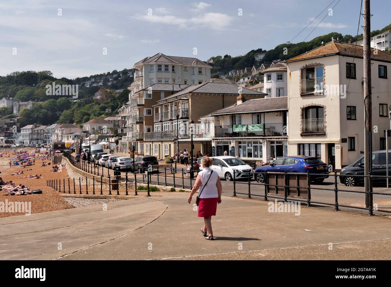 Ventnor seafront beach hi-res stock photography and images - Alamy