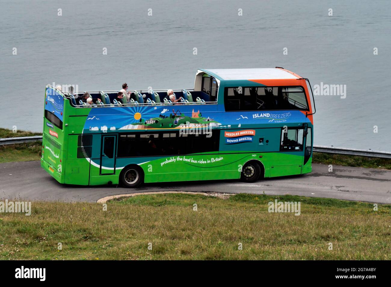 Southern vectis bus isle of wight hi-res stock photography and images - Alamy