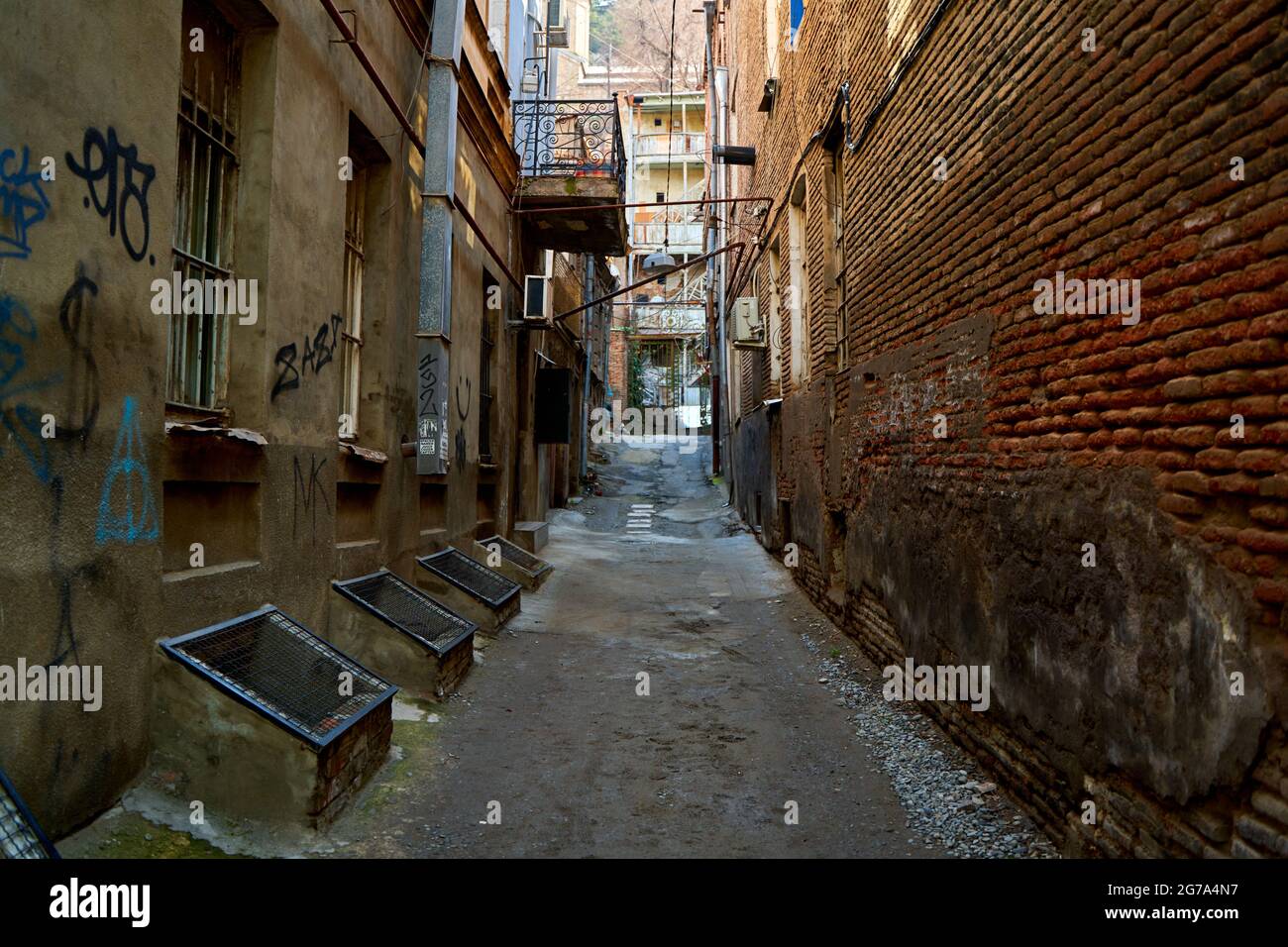 The atmosphere of the old city of Tbilisi. Historical architecture of ...