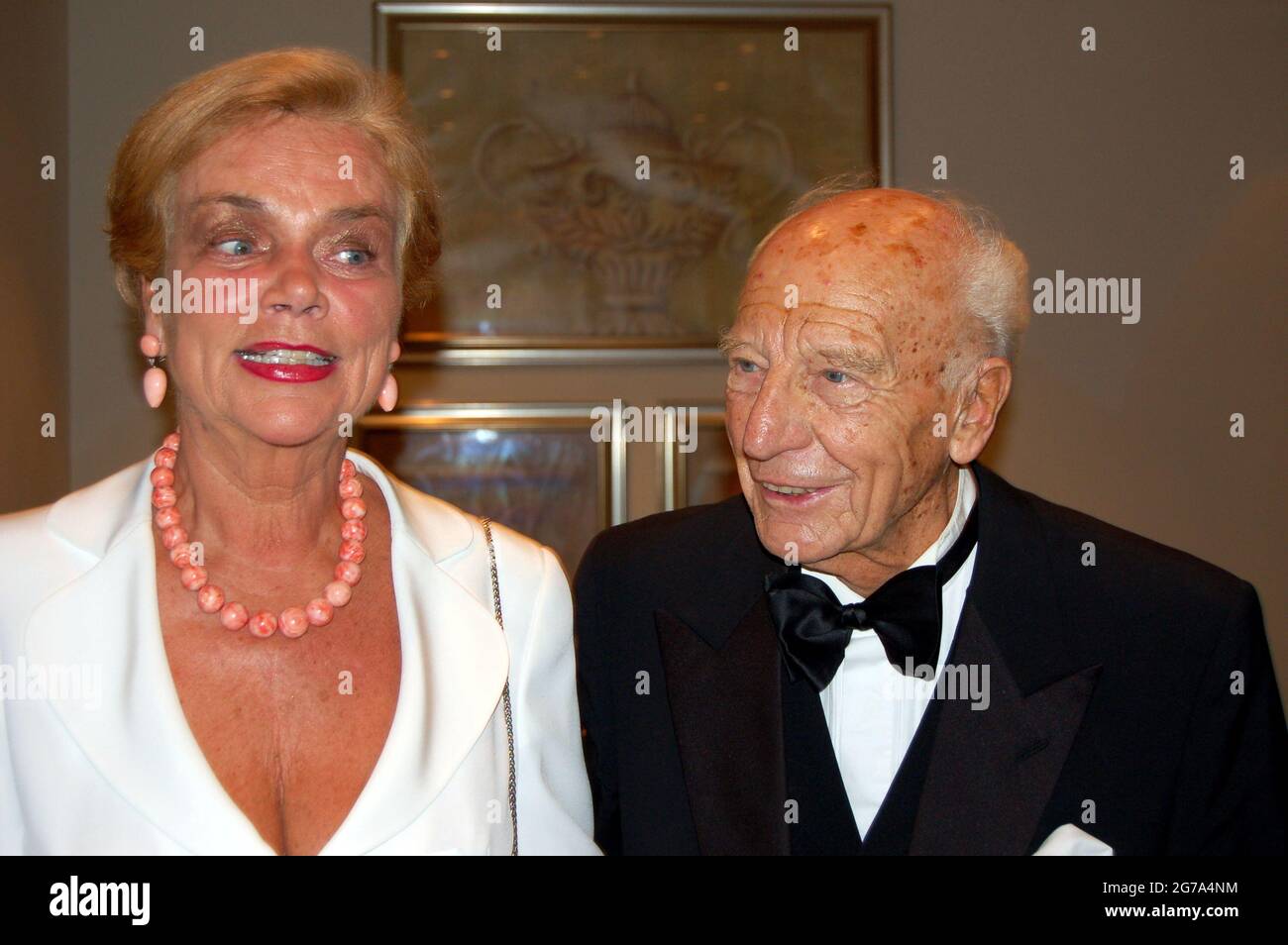 Barbara scheel hi-res stock photography and images - Alamy