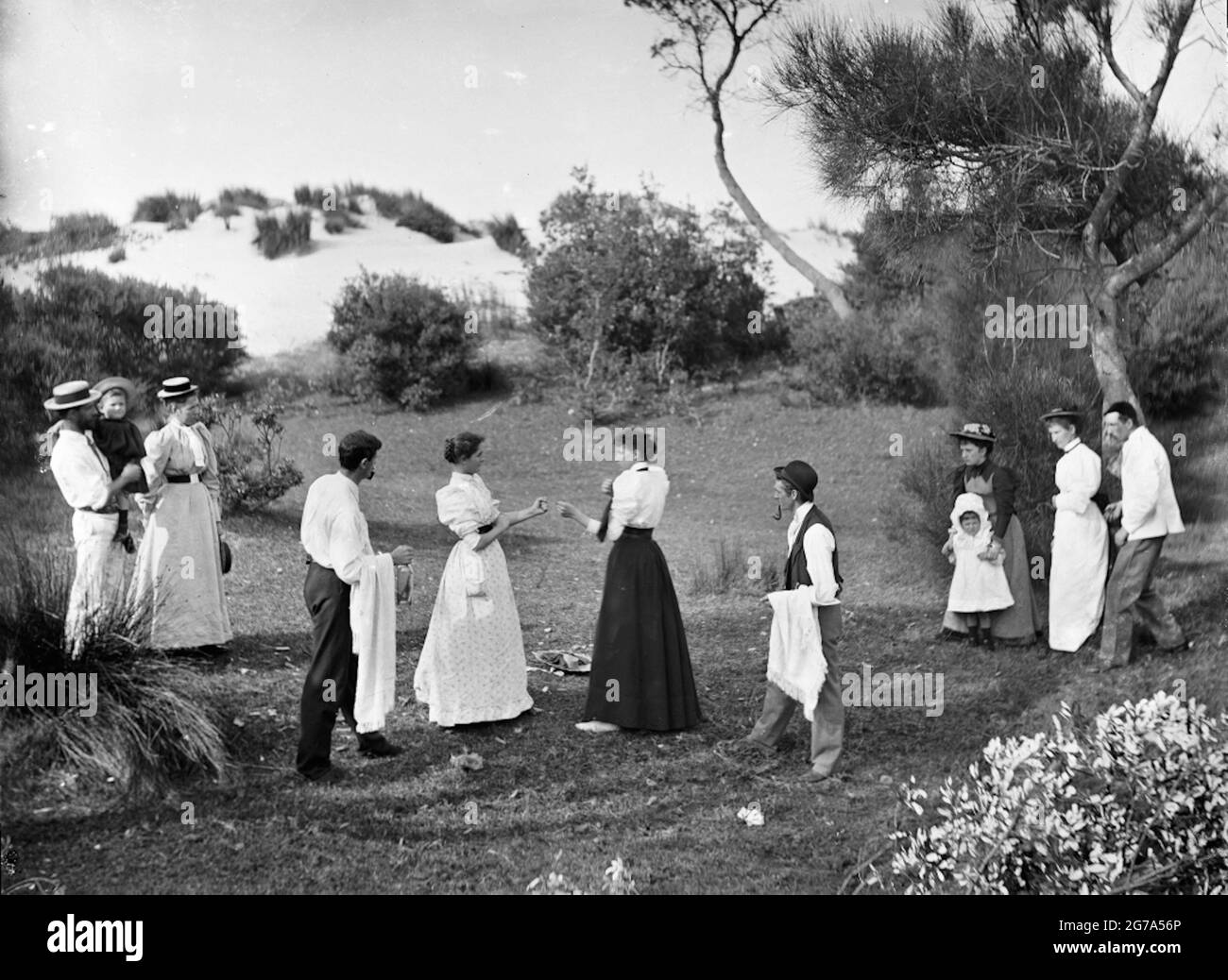 Photograph of two women boxing from 1900 Stock Photo - Alamy