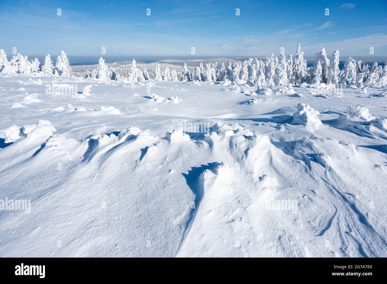 Shapes from snow Stock Photo - Alamy