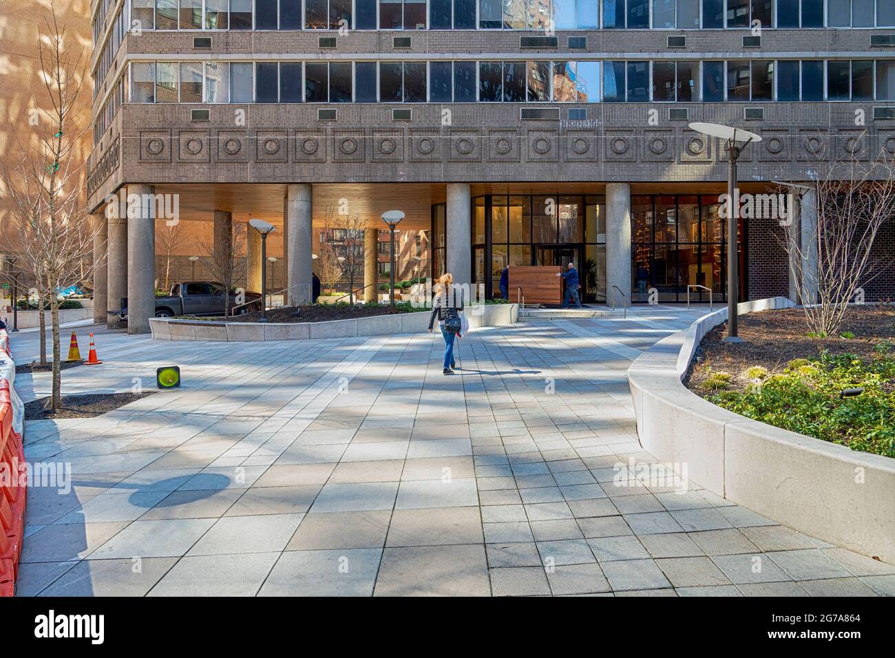 1982 building hi-res stock photography and images - Alamy