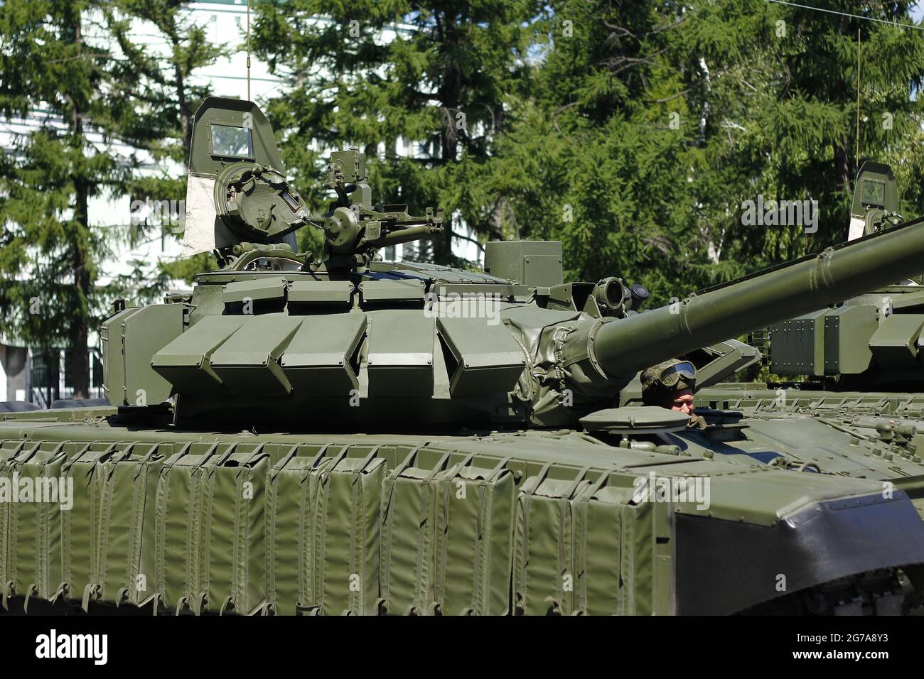 T 72 tank russia celebration hi-res stock photography and images - Alamy