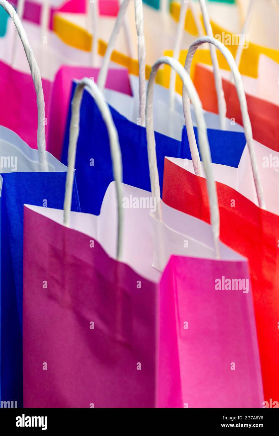 Birthday birthday party hi-res stock photography and images - Alamy