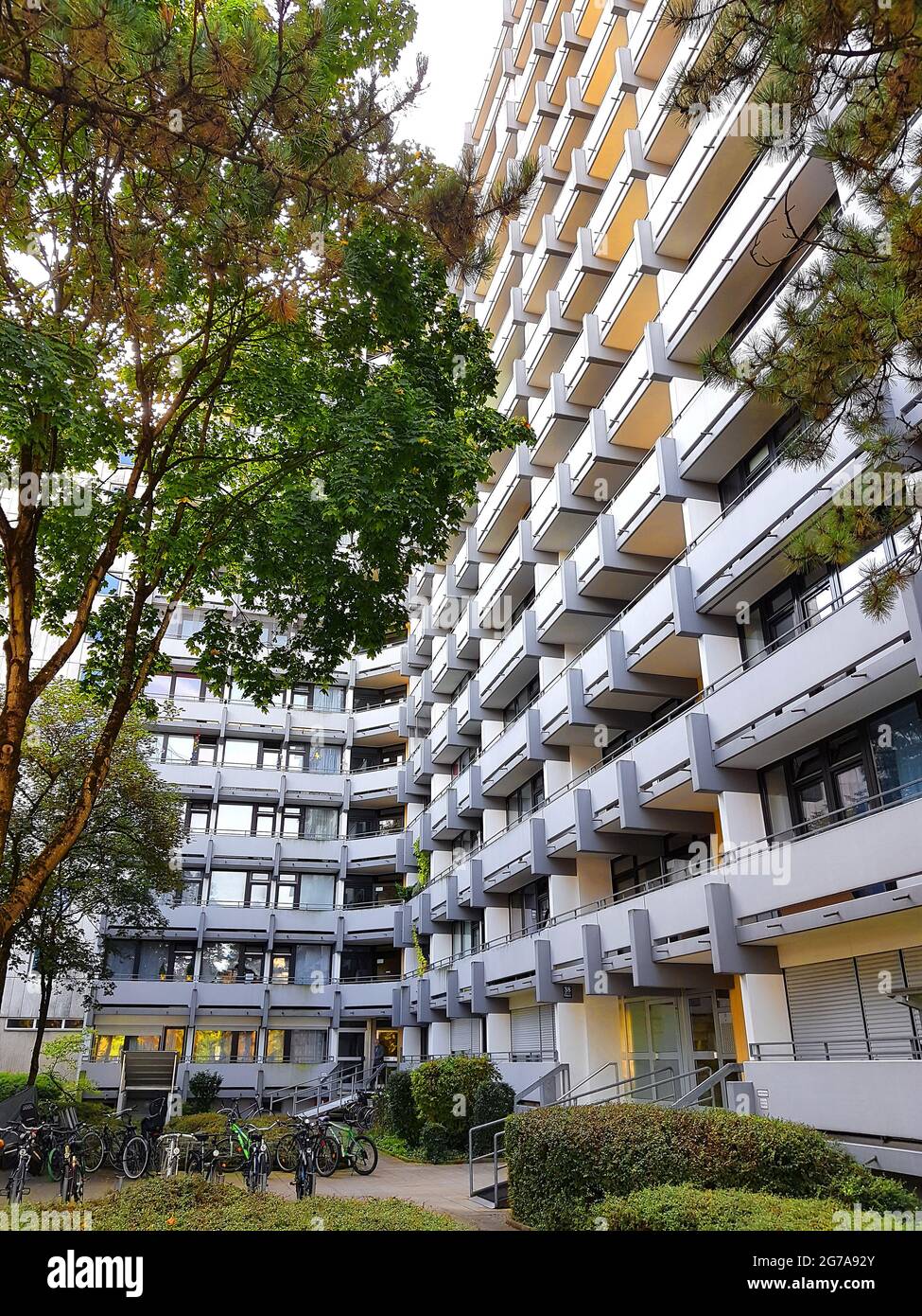 Skyscraper in Munich-Neuperlach Stock Photo - Alamy