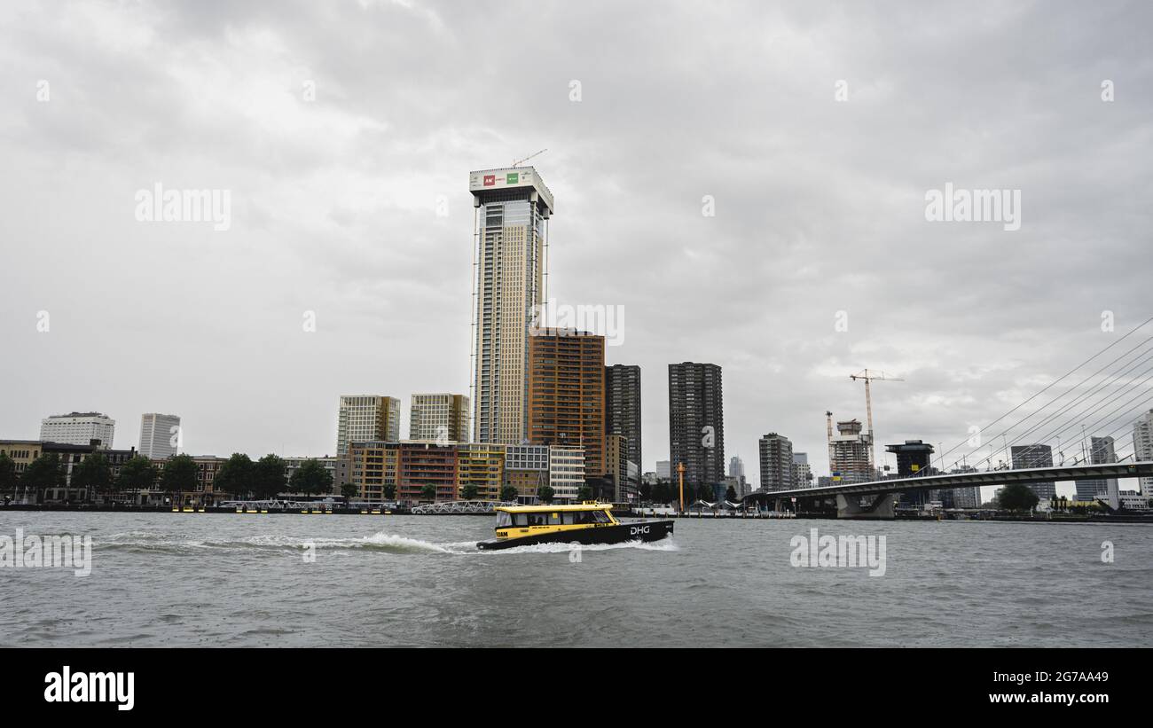 The Zalmhaven Tower, New Building in Rotterdam, 4 juli 2021, Rotterdam ...