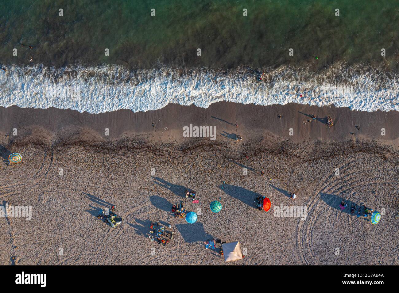 Líneas en la arena hi-res stock photography and images - Alamy