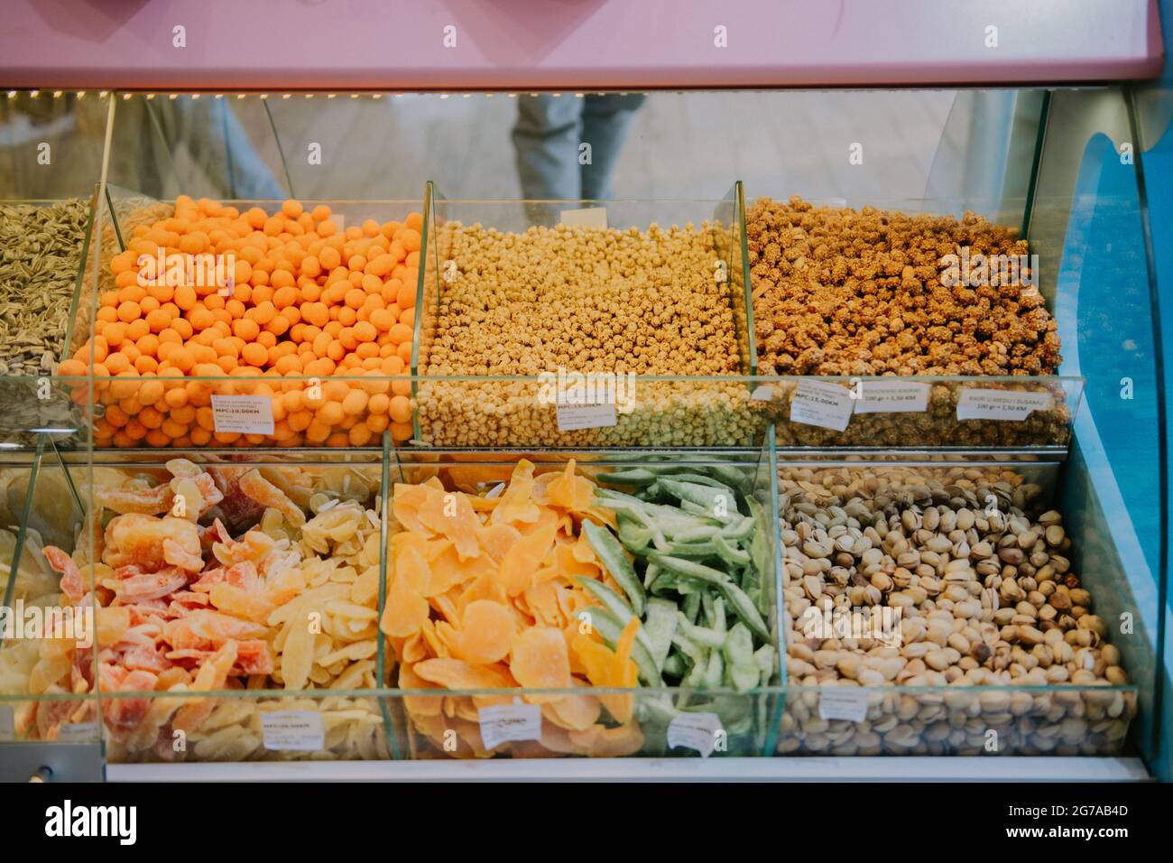 Candyshop hi-res stock photography and images - Alamy