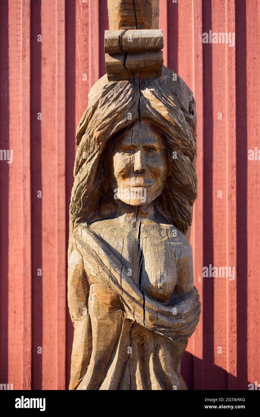 Female ships figurehead hi-res stock photography and images - Alamy