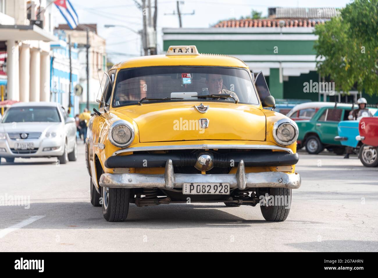 Vintage old American Ford car, Holguin, Cuba, 2016 Stock Photo - Alamy
