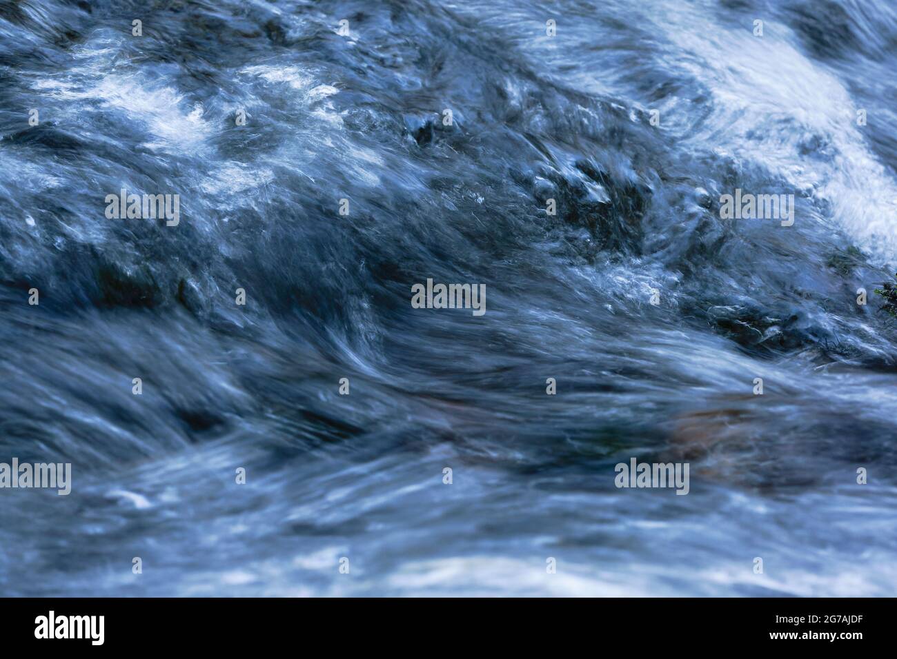 Dark blue crown hi-res stock photography and images - Alamy