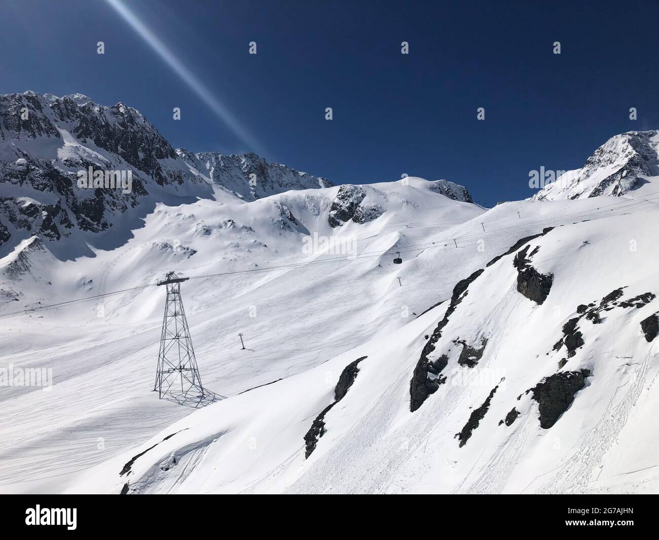 Stubai Glacier skiing area, 3S-Eisgratbahn, Stubai Glacier Railway ...