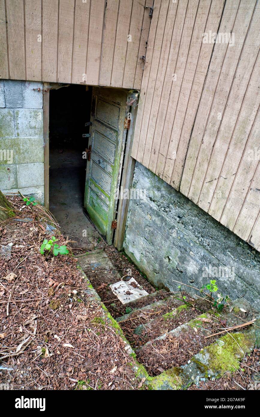 Renovate basement hi-res stock photography and images - Alamy