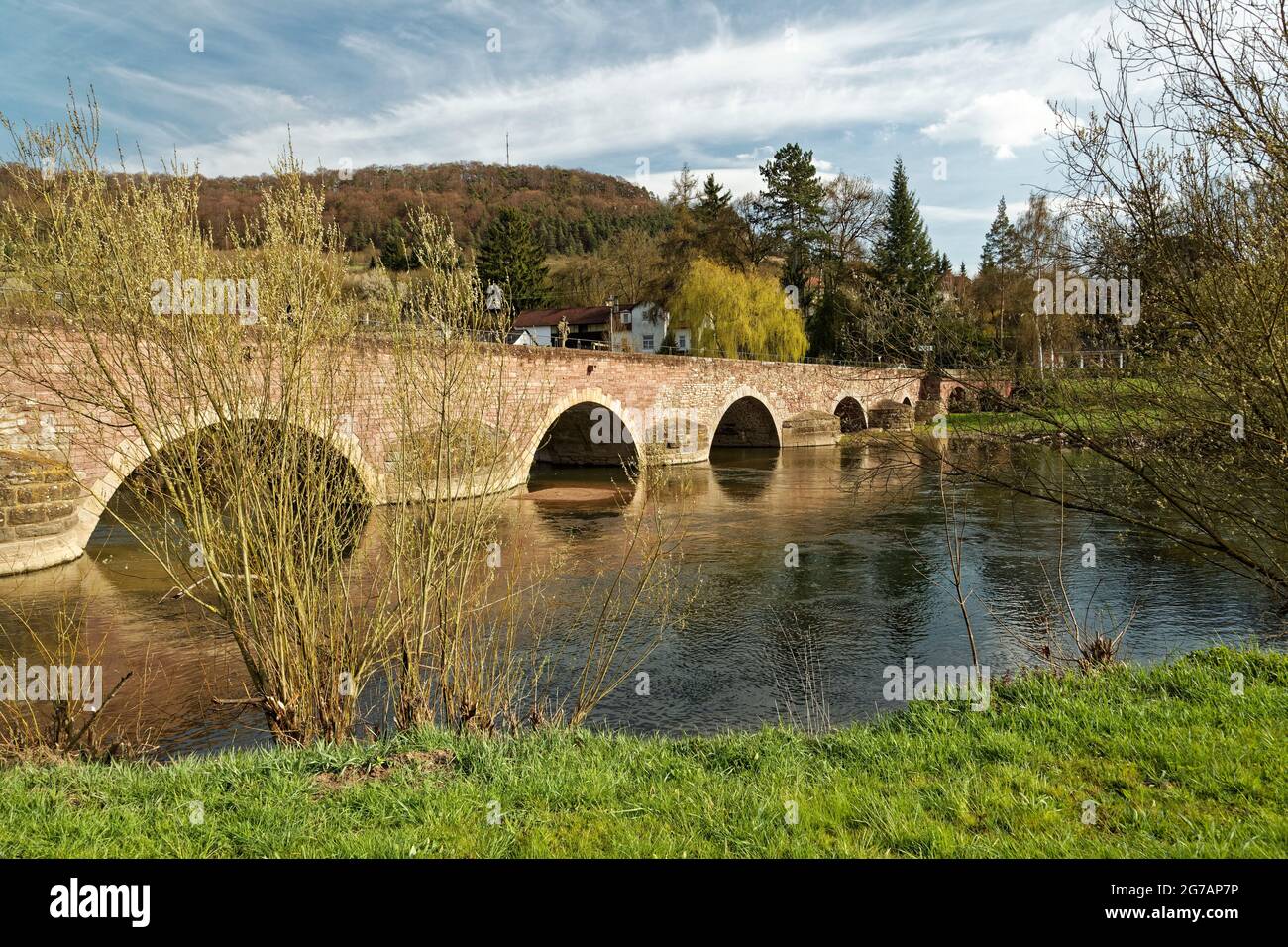 Old saale bridge euerdorf hi-res stock photography and images - Alamy