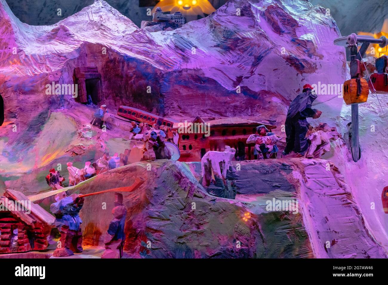 Large Snow Globe Details - Alpine Sensation in Jungfraujoch Sphinx ...