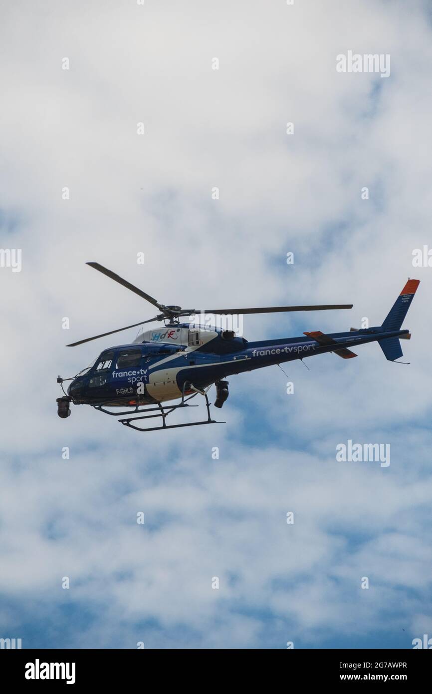 Tour de france race 2021 hi-res stock photography and images - Alamy