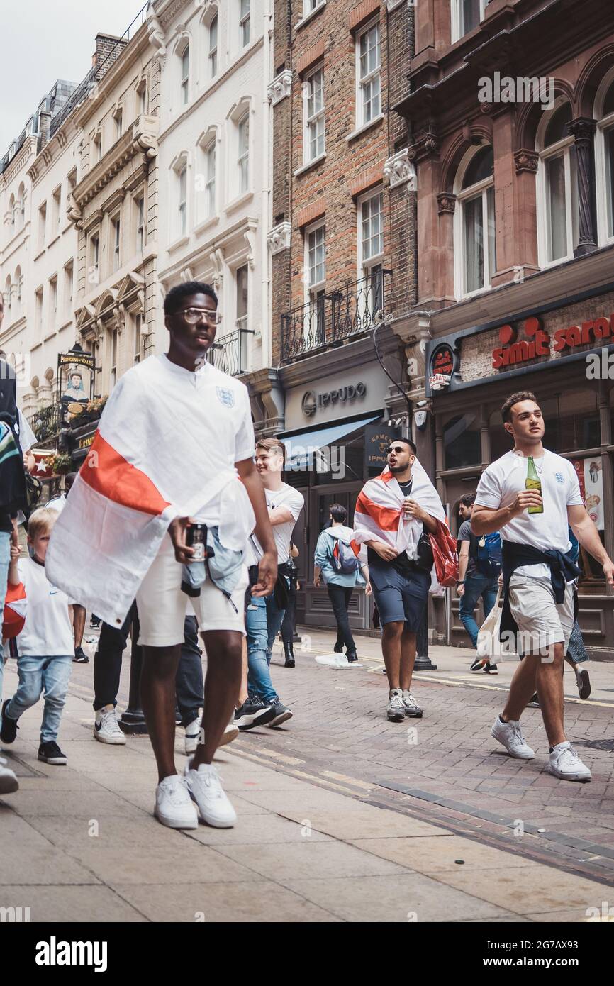 London | UK - 2021.07.12: English people fans with beer and alcohol ...