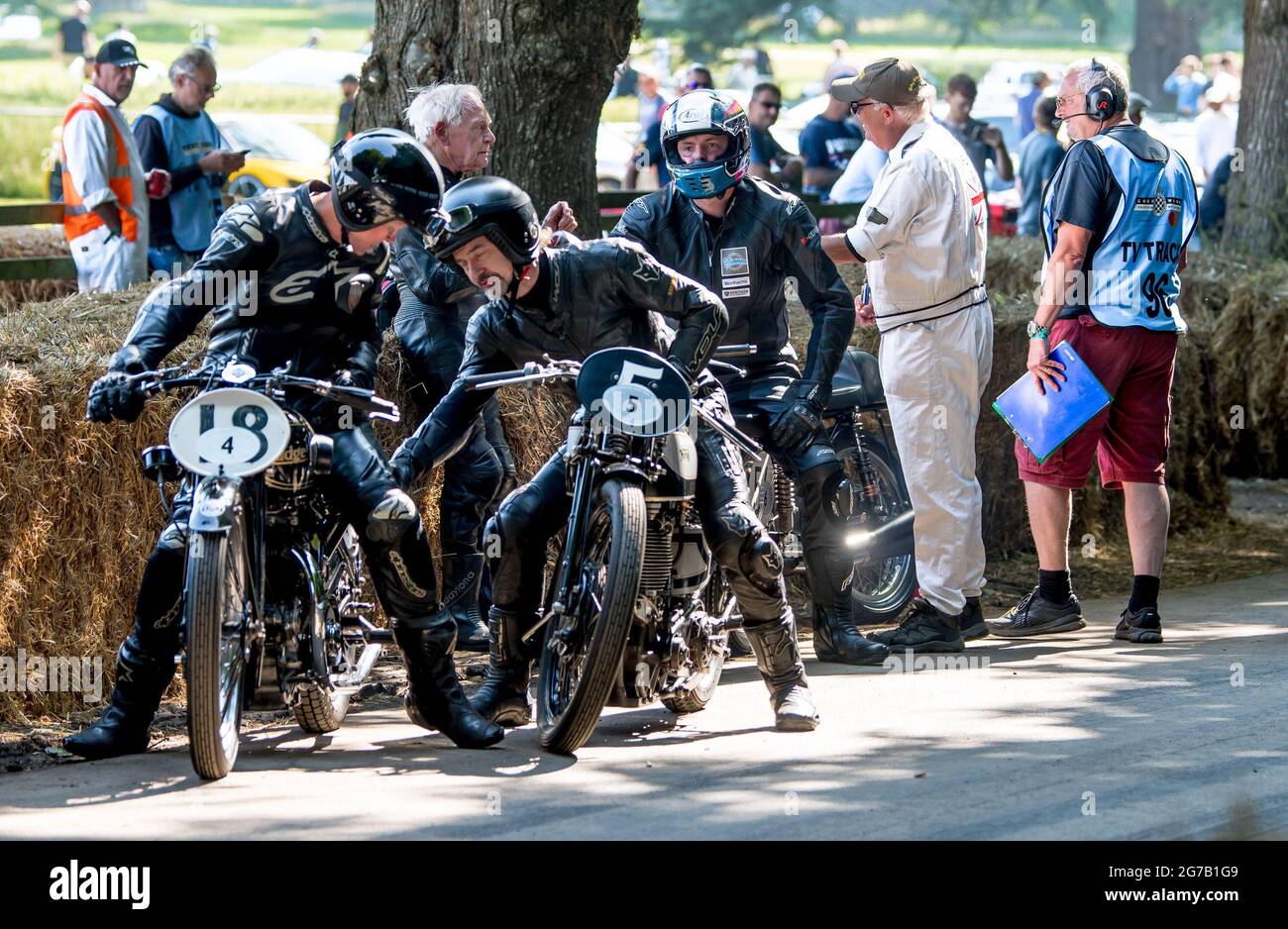 Single cyclinder hi-res stock photography and images - Alamy