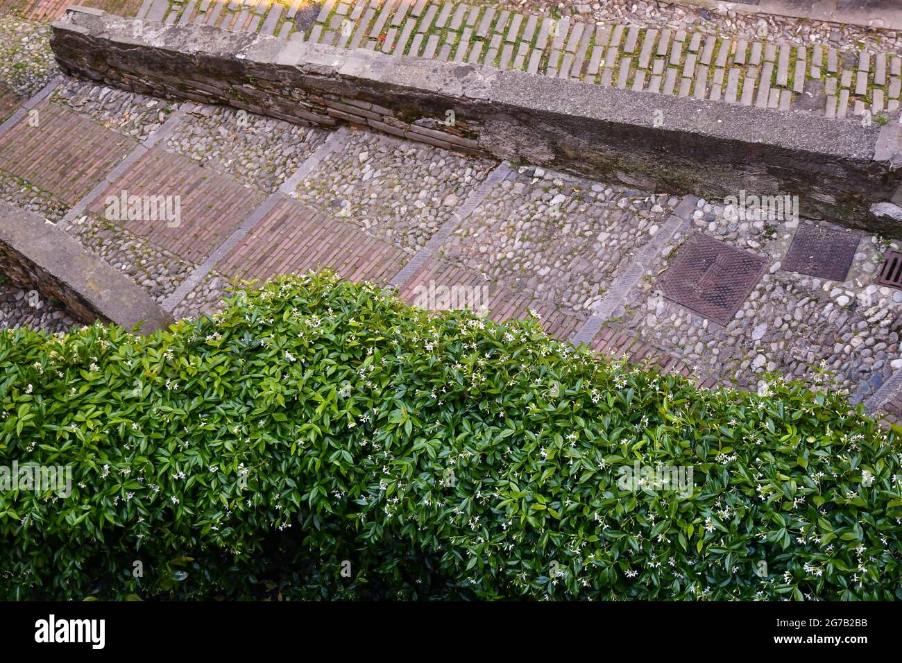 Stepped street hi-res stock photography and images - Alamy