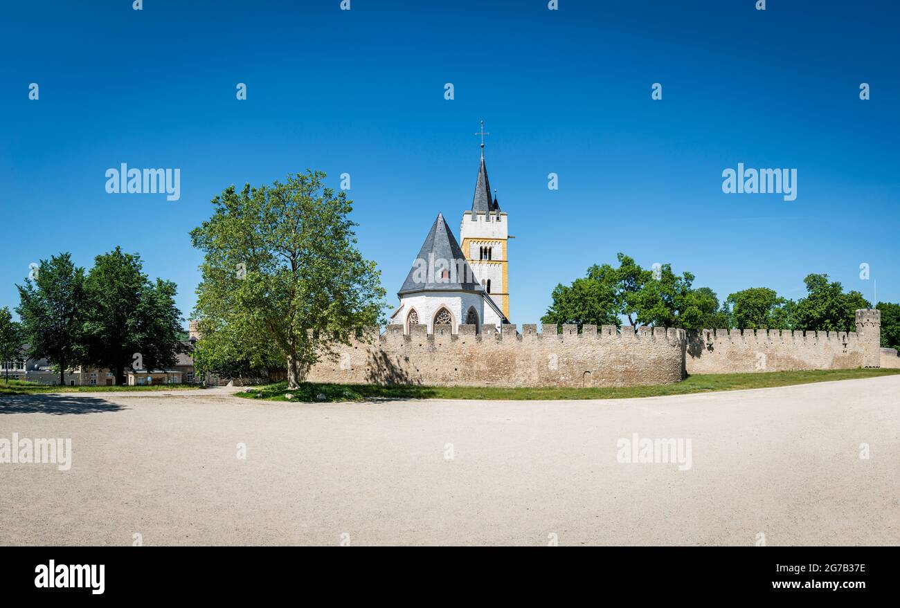 Medieval nobles hi-res stock photography and images - Alamy