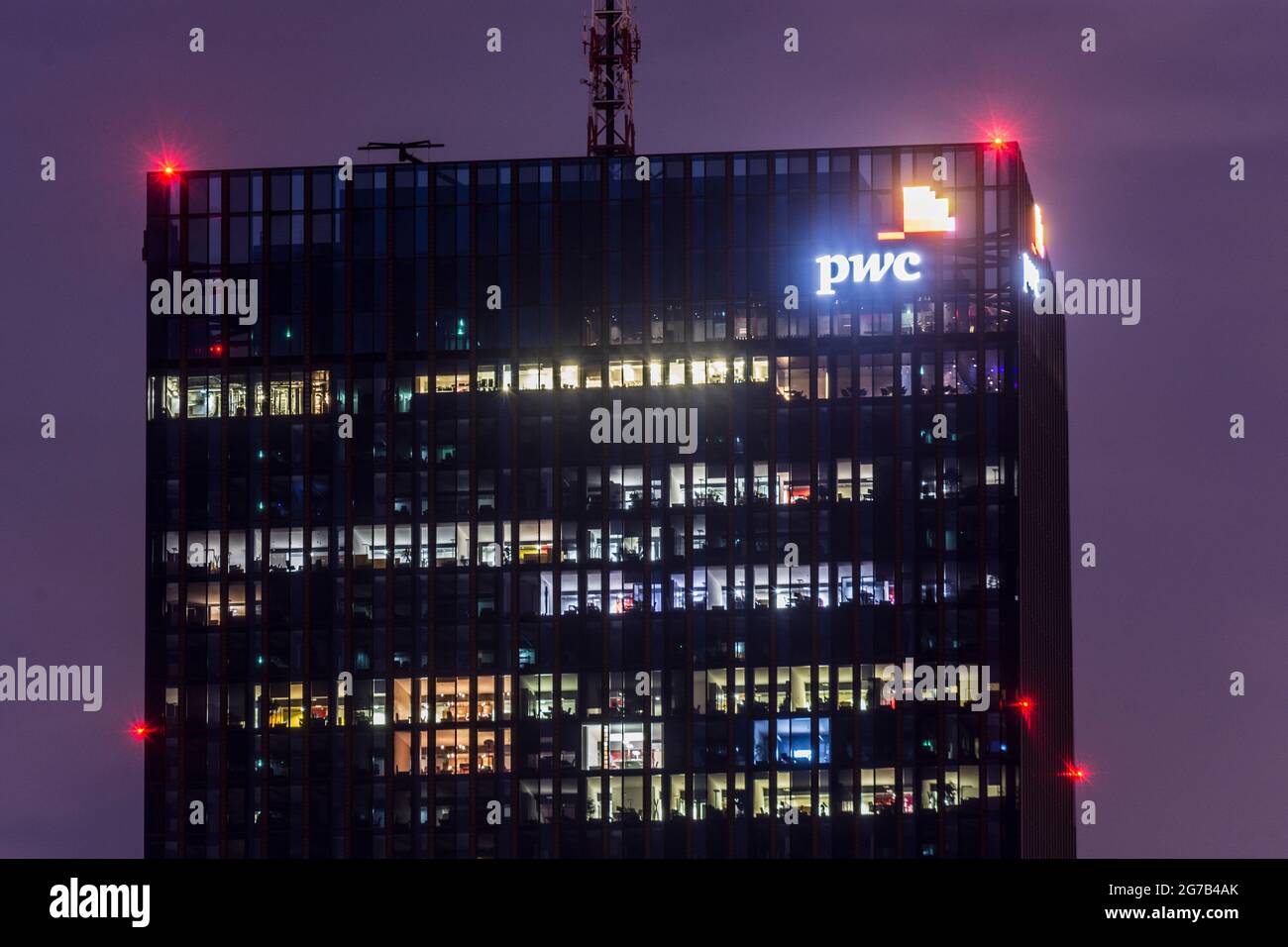 Pwc pricewaterhousecoopers logo in 22 donaustadt hi-res stock ...