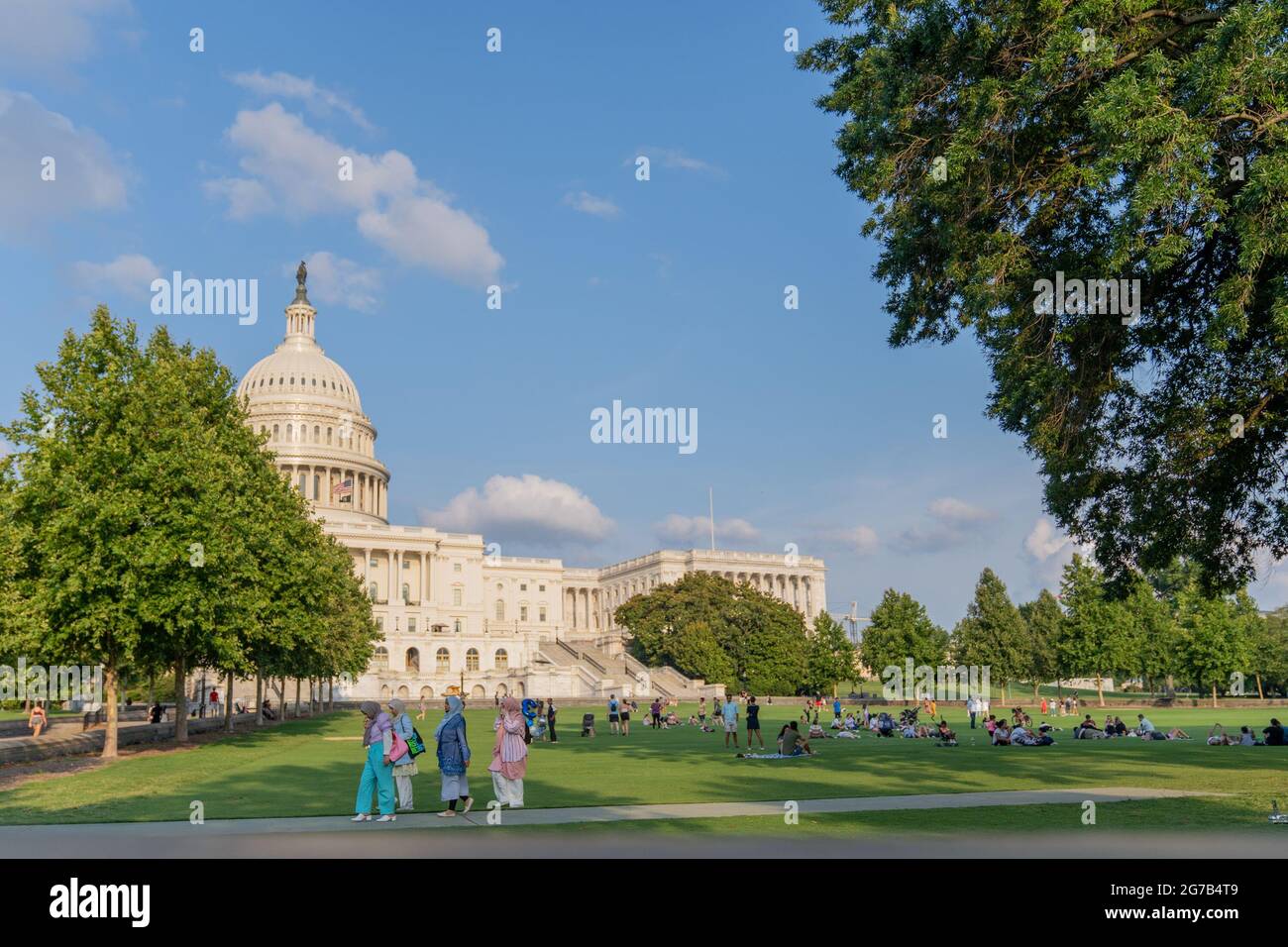 US capitol fence officially comes down 6 months after US capitol ...