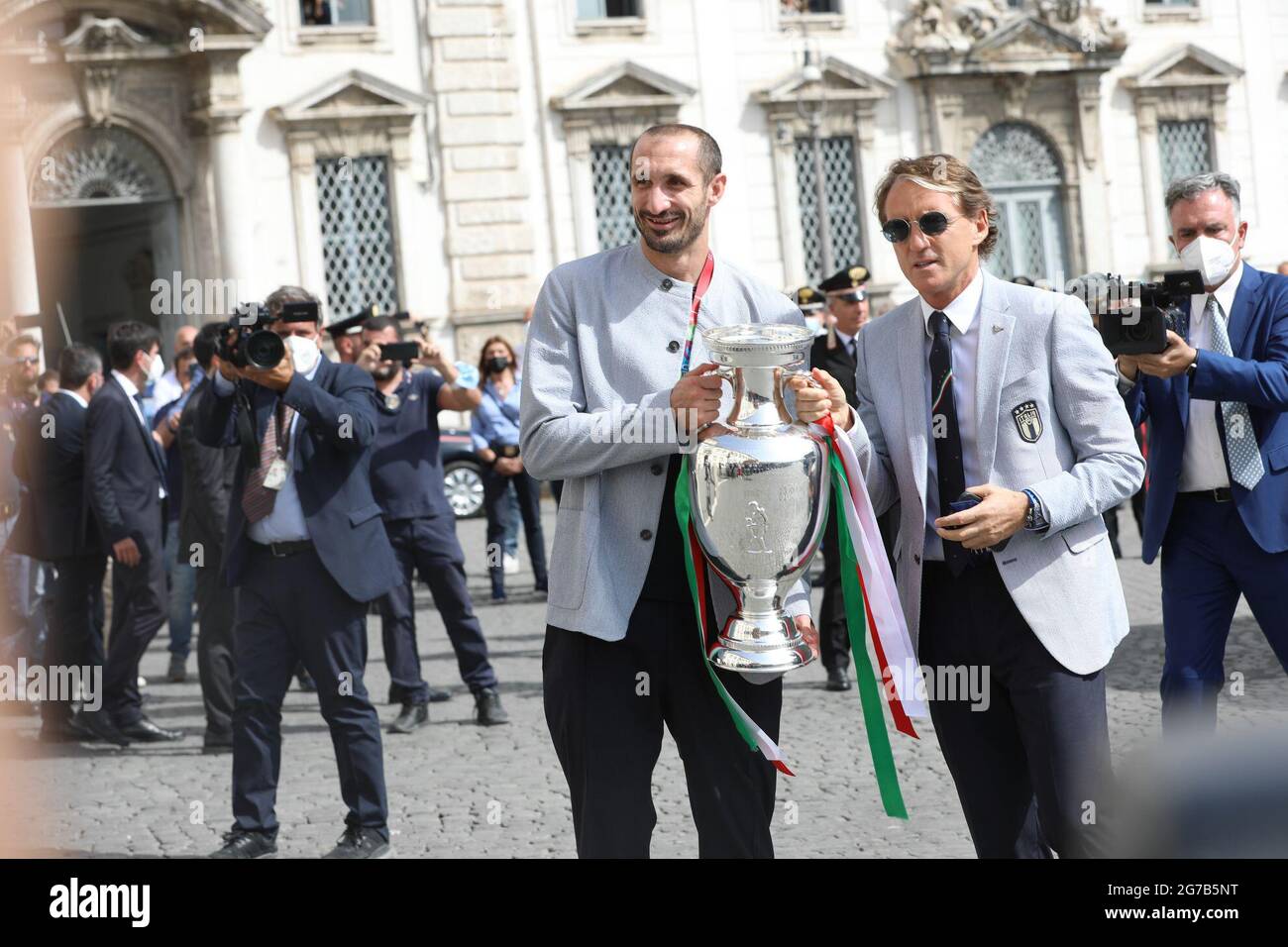 Matteo Berrettini and the “Azzurri” European Champions receiving at ...