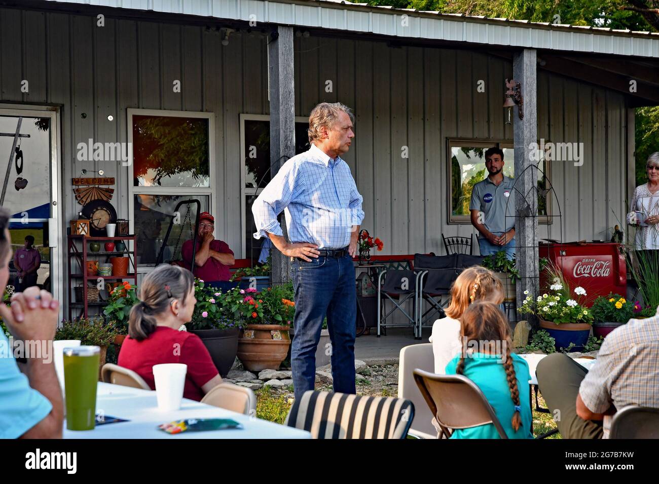 Former Kansas Governor Dr. Jeff Colyer addresses the Lyon County ...