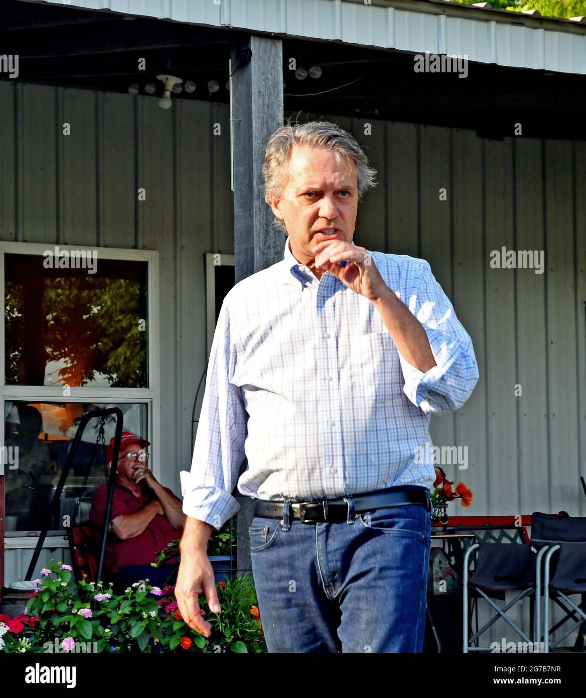 Former Kansas Governor Dr. Jeff Colyer addresses the Lyon County ...