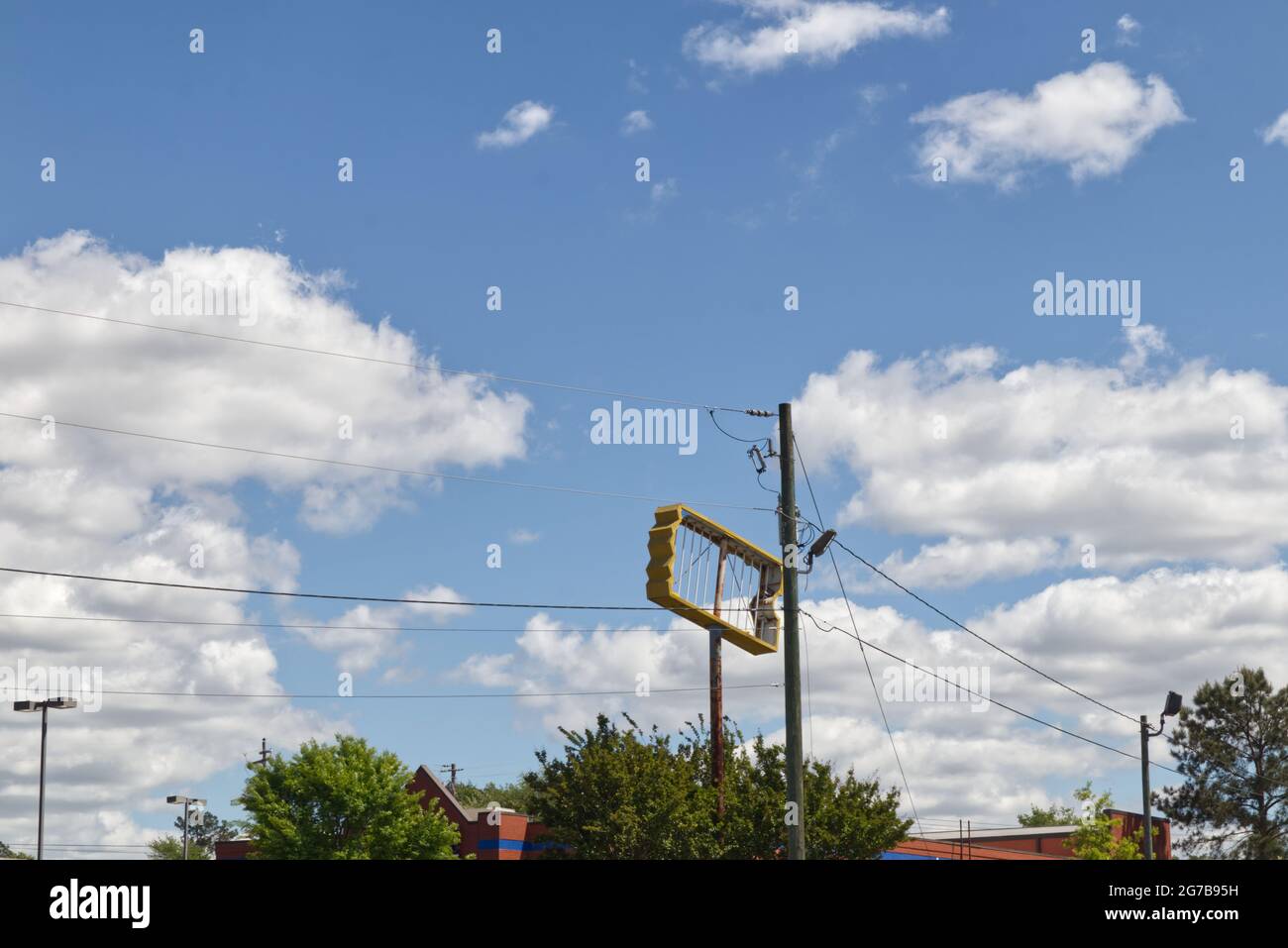 Blockbuster store sign hi-res stock photography and images - Alamy