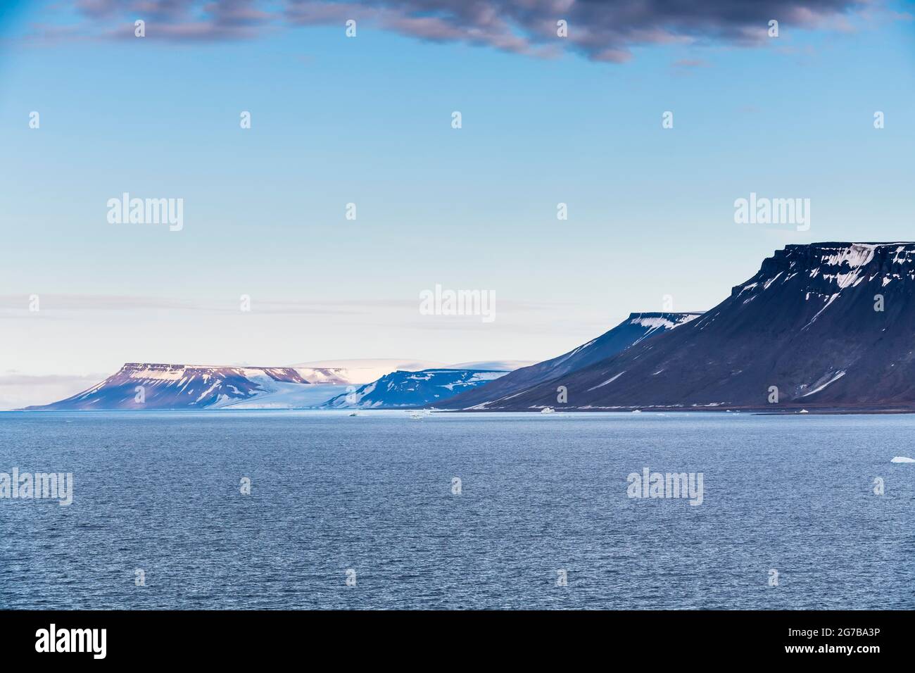 Flat table mountains covered with ice, Franz Josef Land archipelago ...