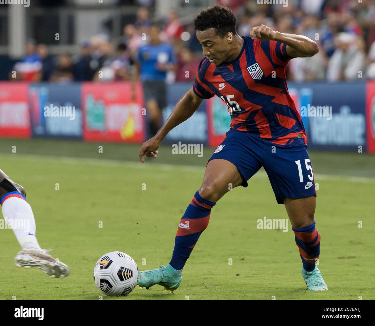 Jonathanlewis hi-res stock photography and images - Alamy