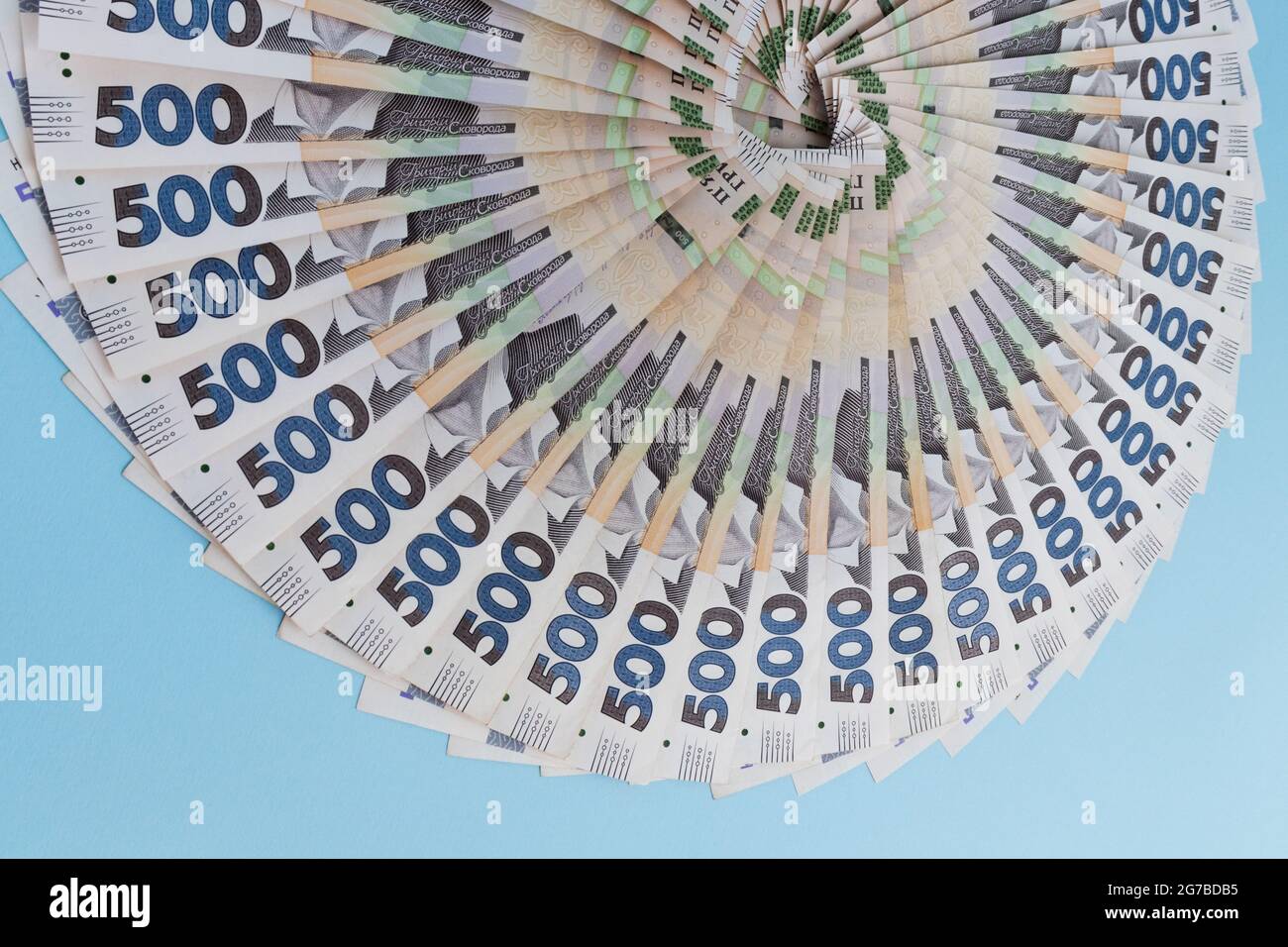 A fan from ukrainian money. 500 hryvnia banknotes Stock Photo - Alamy
